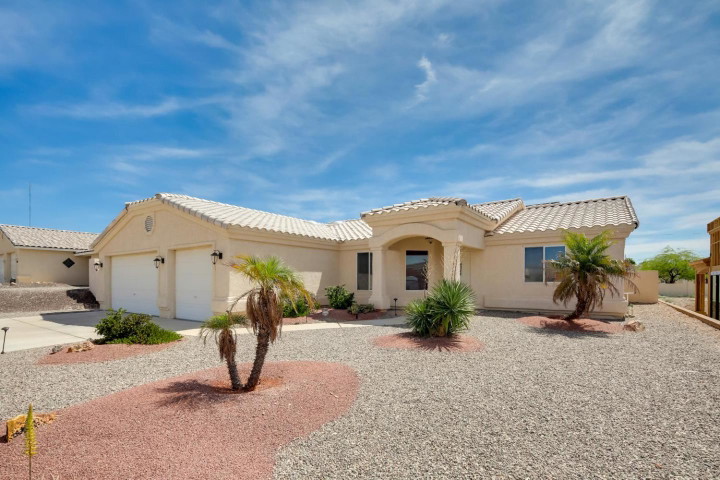 Pool, Hot Tub & Mtn Views: Lake Havasu City Home! - Arizona