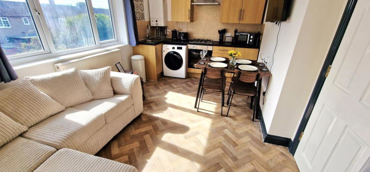 Entire 1 Bedroom Flat With Free Parking - Oxford