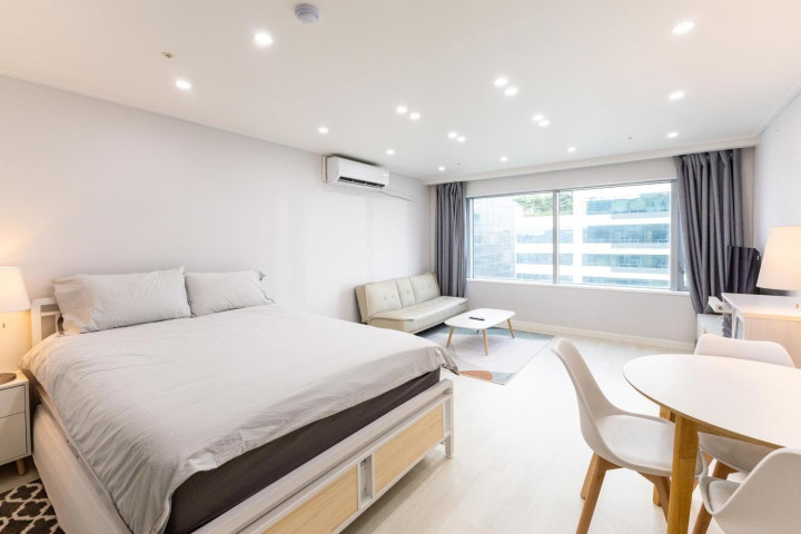 Hongdae Cozy Room - Seoul
