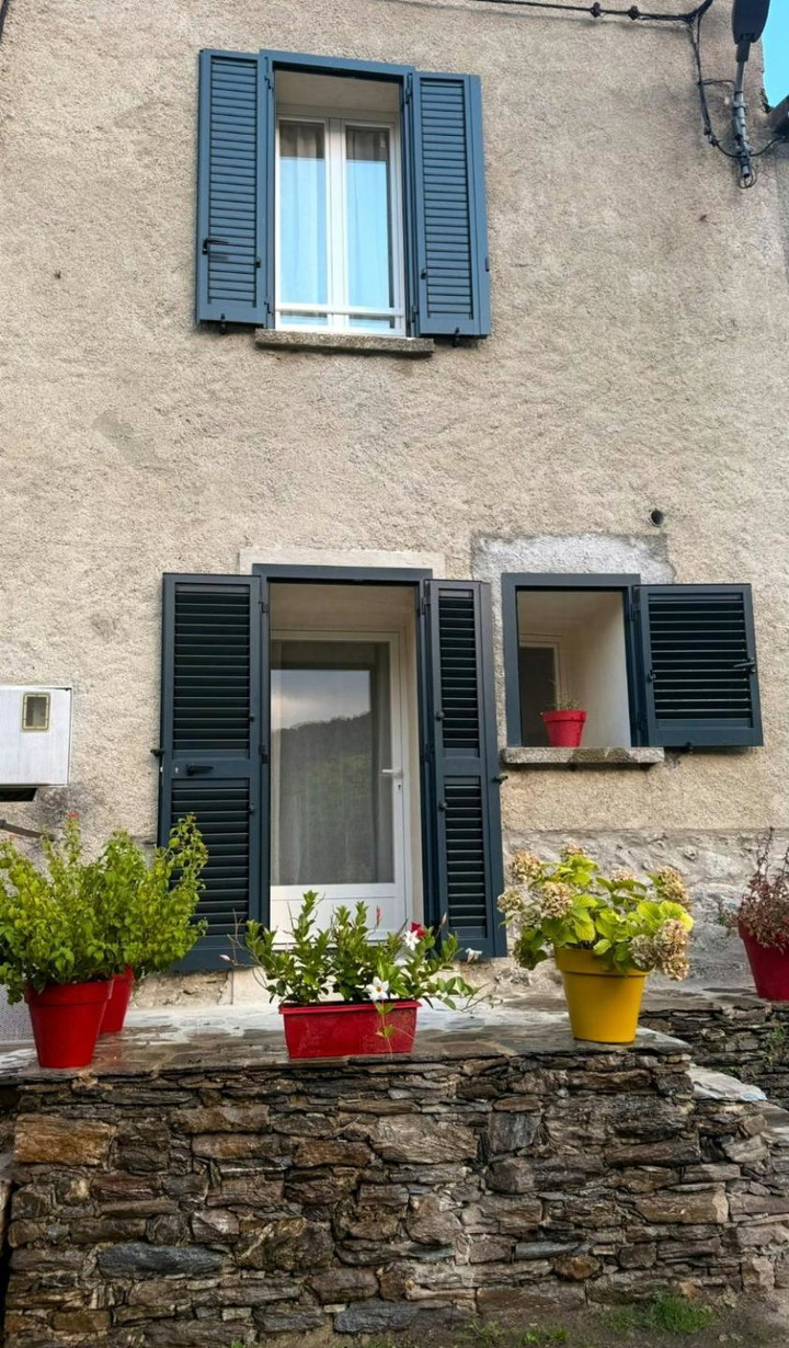 Property With Vegetable Garden In Castagniccia - Borgo
