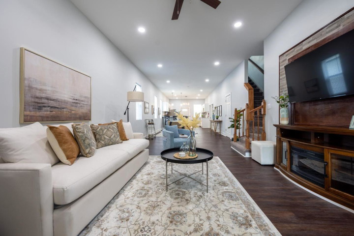 Charming Indianapolis Home~5 Min To Lucas Oil - Indianapolis, IN