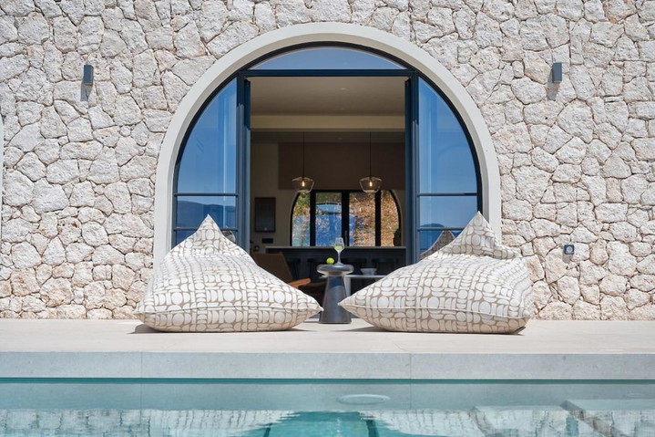White Arch Villa - Agia Effimia