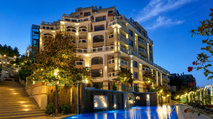 Luxurious And Panoramic Apartments At The Beach In La Mer Complex - Várna
