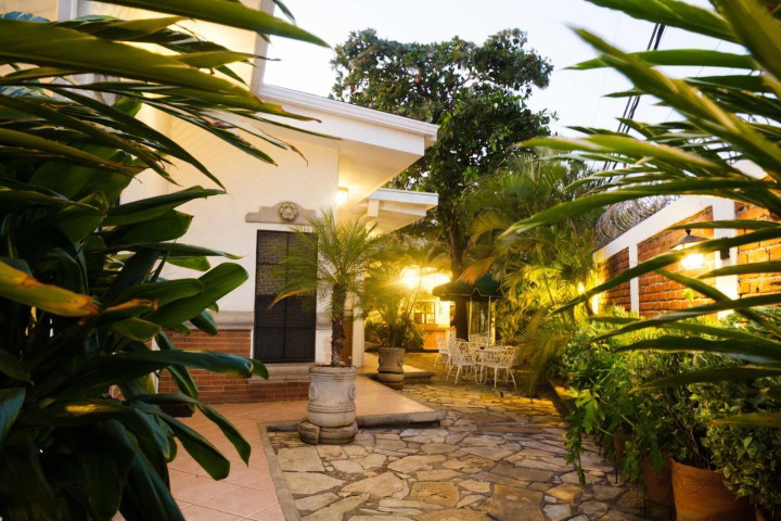 Hotel El Almendro - Nicaragua