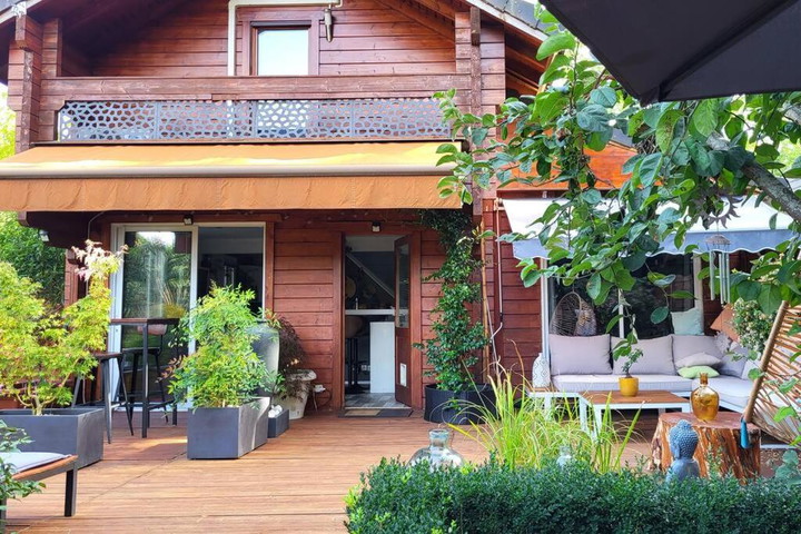 Dans Un Parc Privatif Arboré - Lieusaint