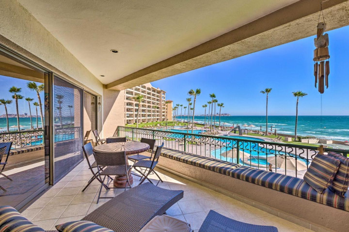 Walk To Beach: Oceanfront Rocky Point Condo - Baja California