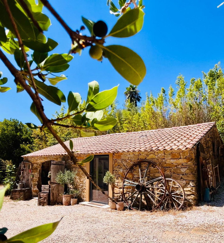 Authentique Bergerie En Pierre Avec Jacuzzi, Piscine Et Massages La Grange Des Amoureux - Bandol