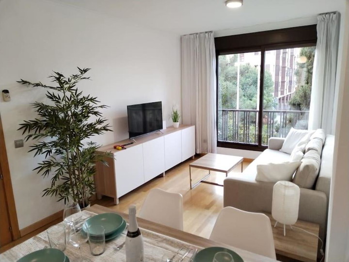 Apartamento Amplio, Luminoso Y Confortable Cc - Alcobendas