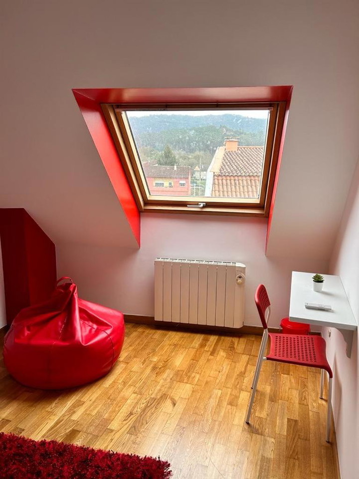 Acogedor Apartamento áTico En El Centro De O Porriño - Monção