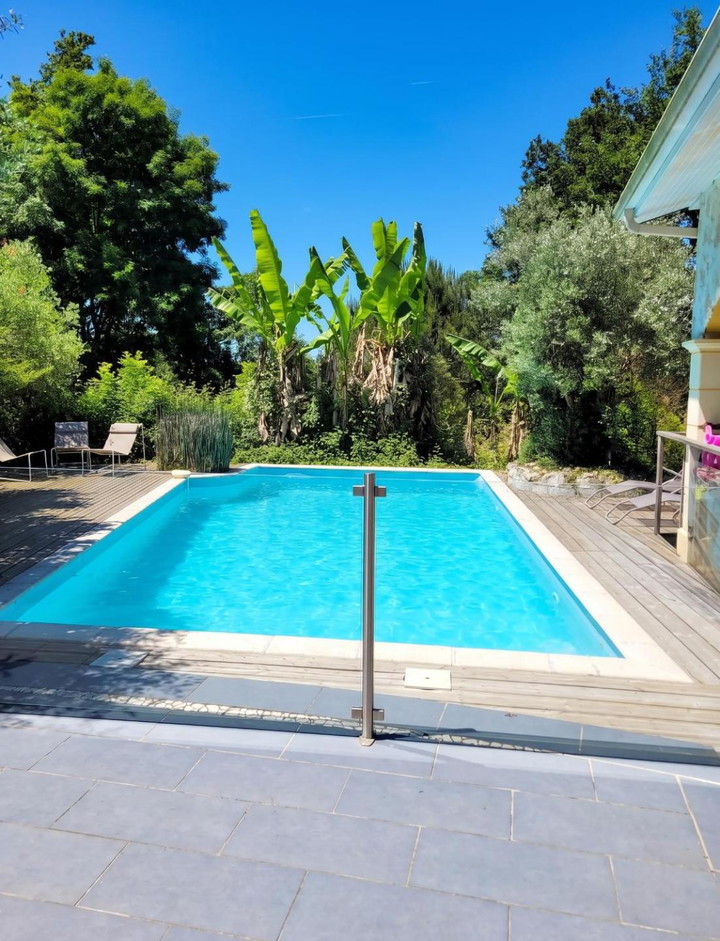 Villa Avec Piscine Privée à Montsoué, 190 M² - Eugénie-les-Bains