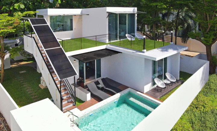 Nariya Bayfront Phuket - Phuket
