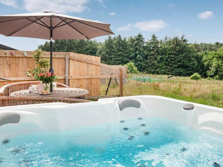 2-bed Cottage Sleeps 4 With Hot Tub - Honiton