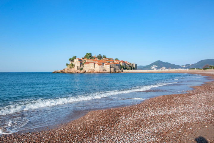 Montesan Luxury Apartments Beach Front - Montenegro