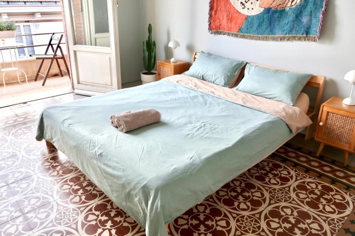 Cozy Esthers Room T With Balcony - Florencia
