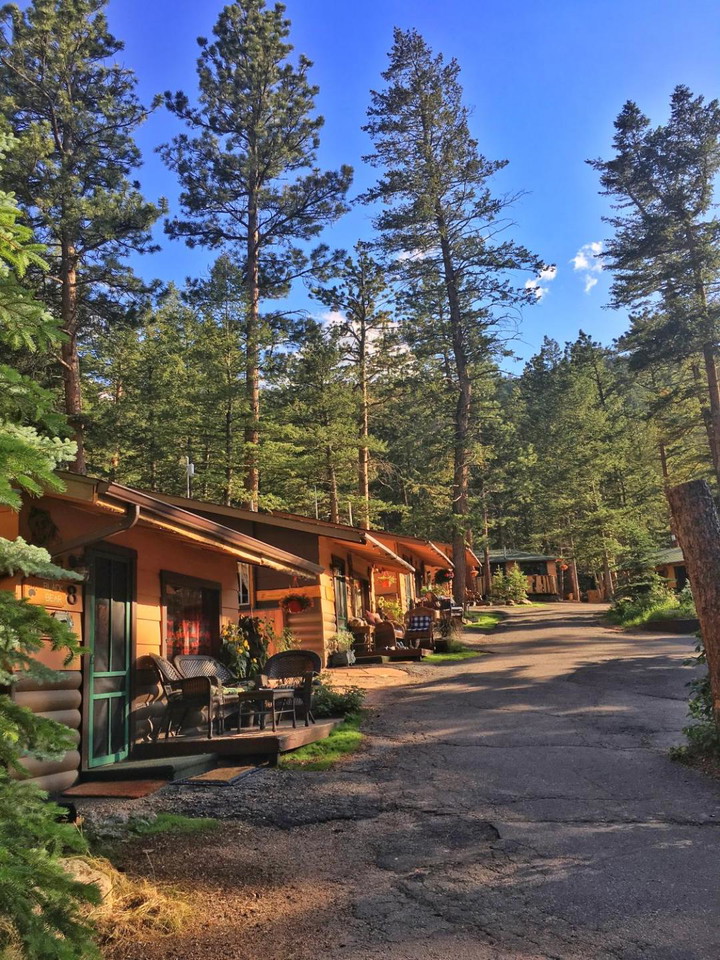 Pine Haven Resort - Estes Park, CO