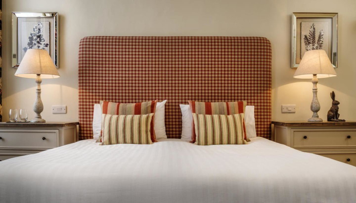 The George - South Molton