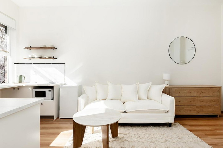 The Elizabeth Bay Studio - Bondi Beach
