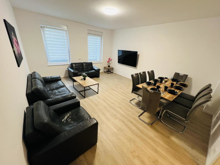 Big House I 22 Beds I 12 Rooms I Wifi I Parking - Paderborn