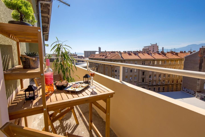 Balcony Apartment Pampas By Book-rijeka - Rijeka