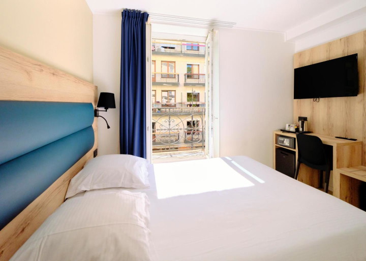 Hotel Du Chemin Vert - Villeneuve-Saint-Georges