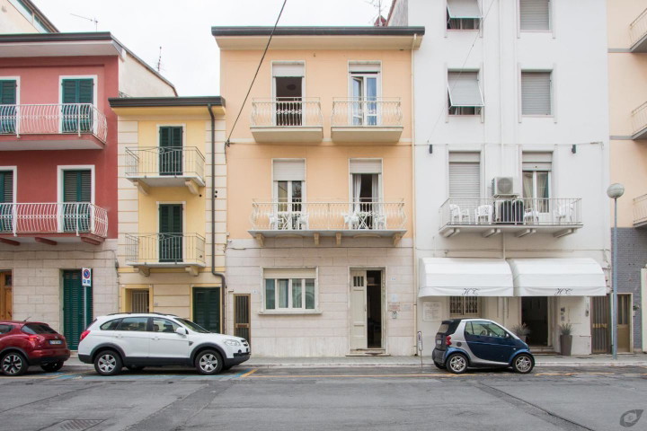 Casa Arsella - Viareggio