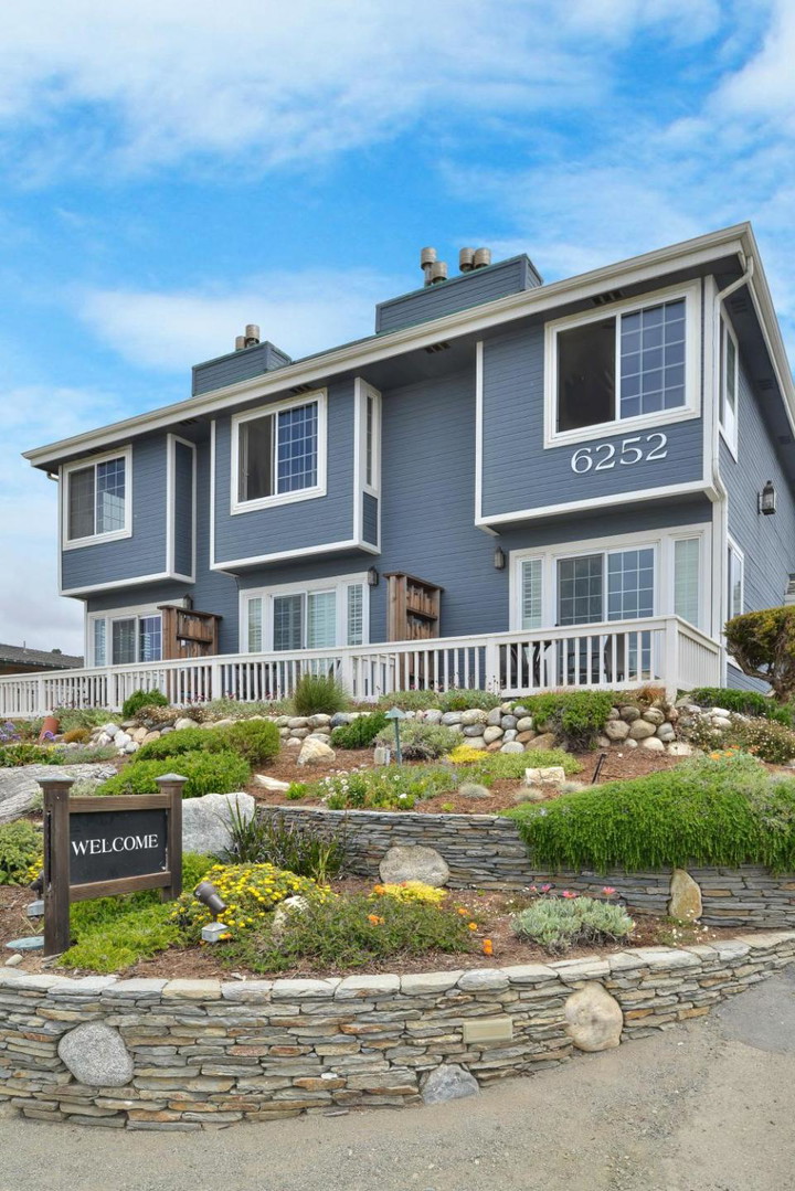 Sand Pebbles Inn - Cambria, CA