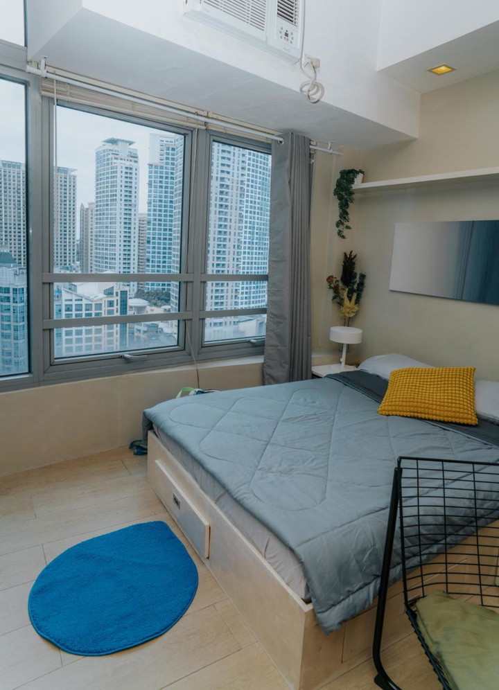 Chic Eastwood Studio W Pool Access, 55inch Tv And Wifi - Quezon City