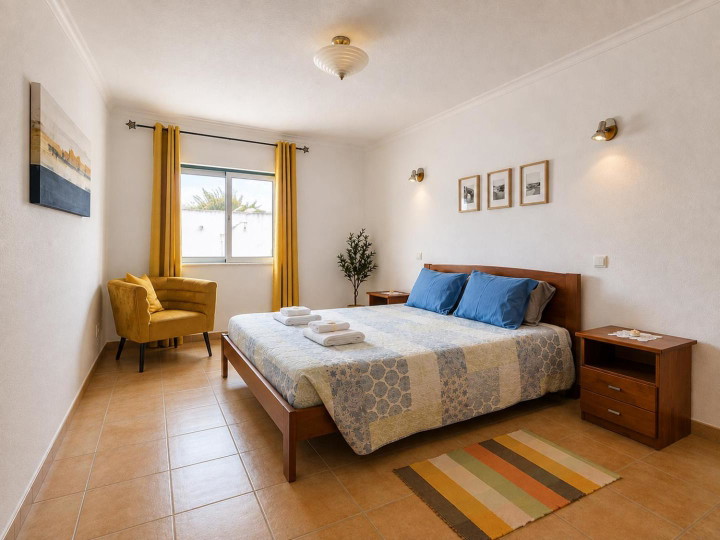 Entire Flat 70sq M At Luz Just 400m Beach Distance - Luz