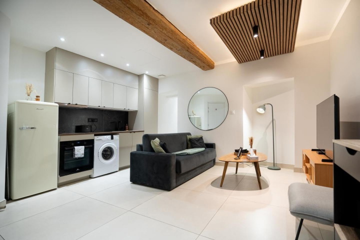 Appartement T2, 40 M2, Hyper Centre, Wi-fi, Netflix - Bourg-en-Bresse