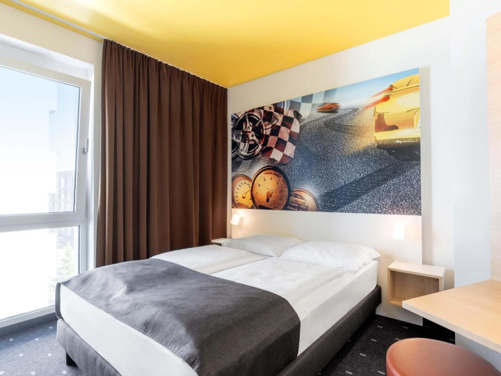 B&b Hotel Stuttgart-zuffenhausen - Leonberg