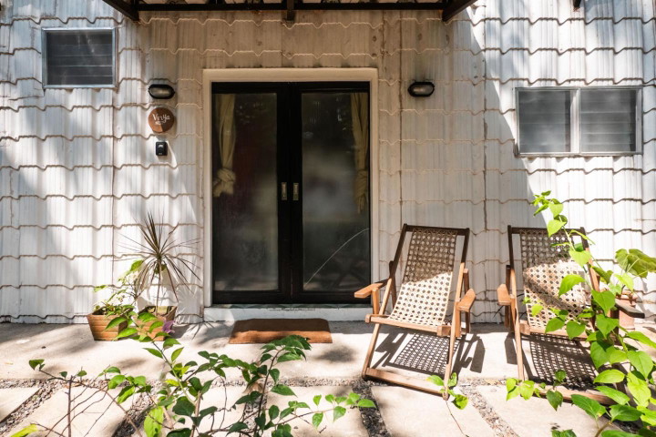 Virya Nest Self-service Tiny Home In Rainforest Nest - Monkeys, Bats, Pet Friendly With A Fee - Subic