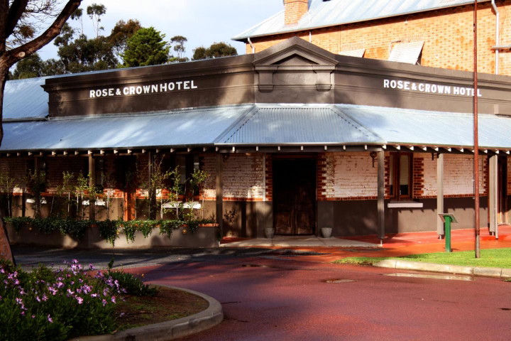 Rose & Crown Hotel - Perth, Australia