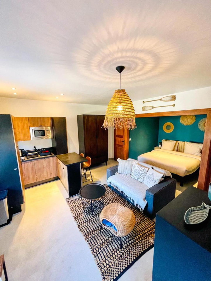 Au Bord De L'eau Studio Climatisé Avec Terrasse Et Vue Mer à 40m De La Plage - Cassis