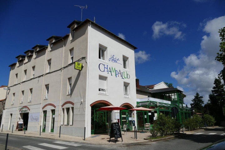 Logis Hotels Le Champalud Restaurant La Citadelle - Ancenis