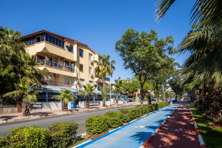 Large Duplex Apartment With Sea View - Antalya