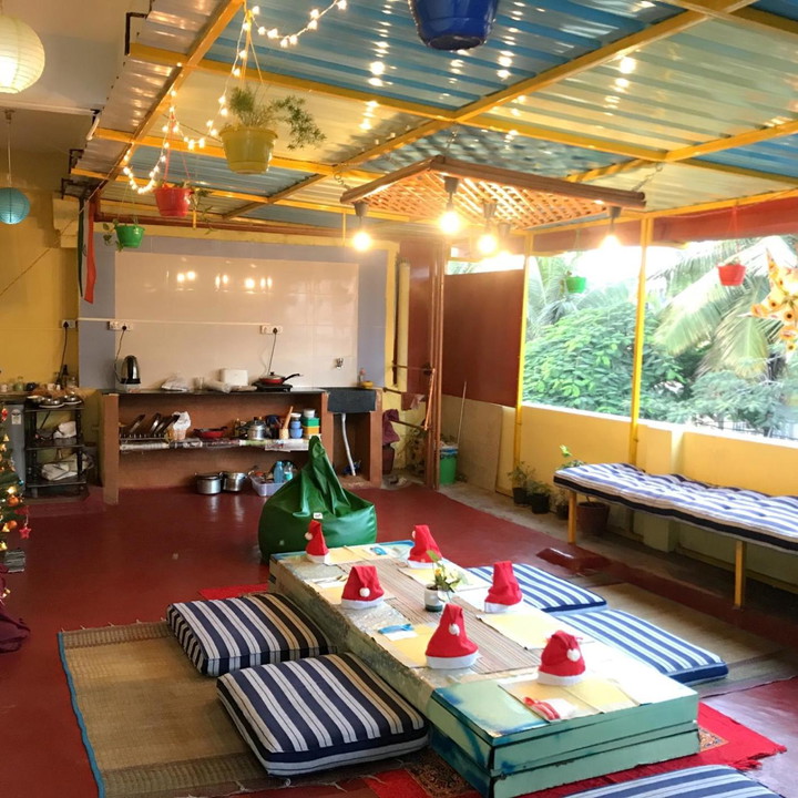 The Little Blue Window Hostel - Tamil Nadu