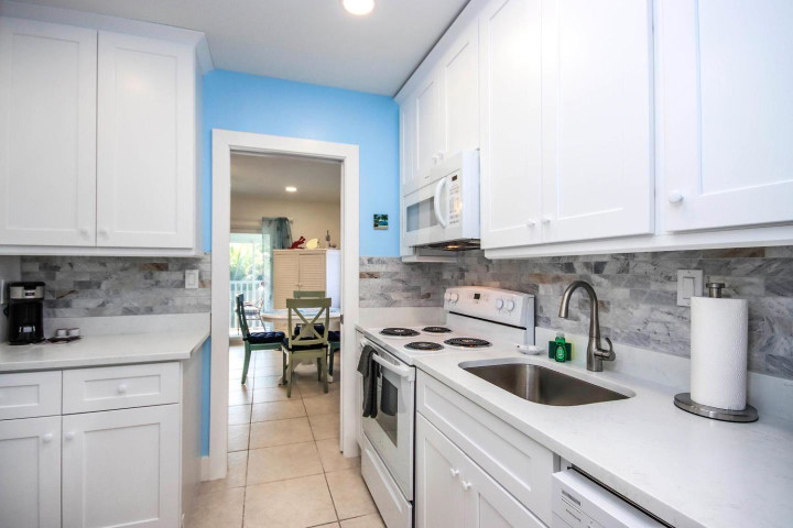Cozy 1br Sanibel Condo By The Beach - Colony Inn 49 - Sanibel, FL