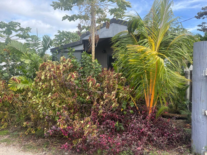 Taumeasina Island Beach Pod - Apia