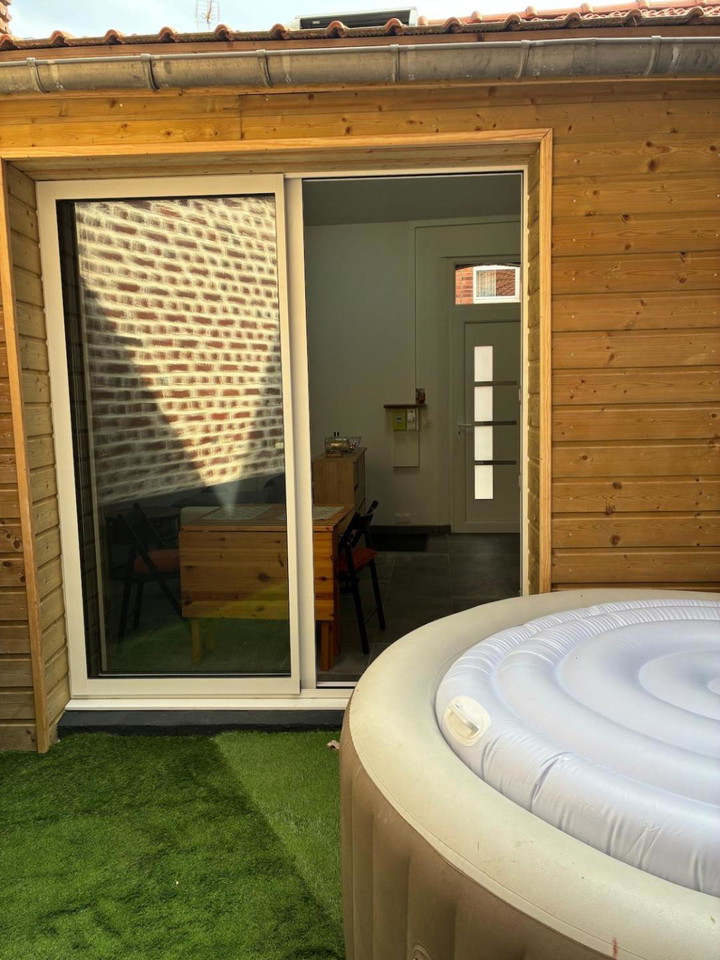 Maison Avec Spa Privé En Centre-ville - Albert