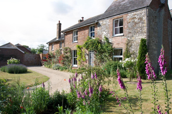 Heronshaw House - Ringwood
