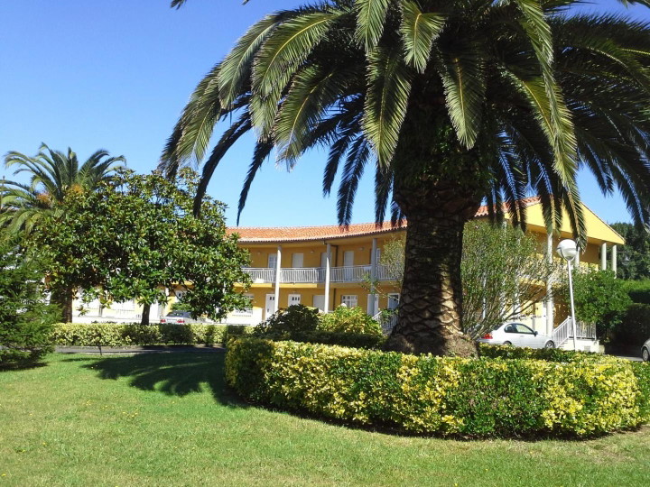 Apartamentos San Pedro En Llanes - Llanes