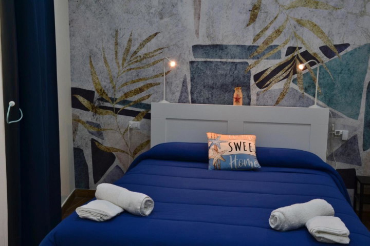 Blu Holiday - Neapel