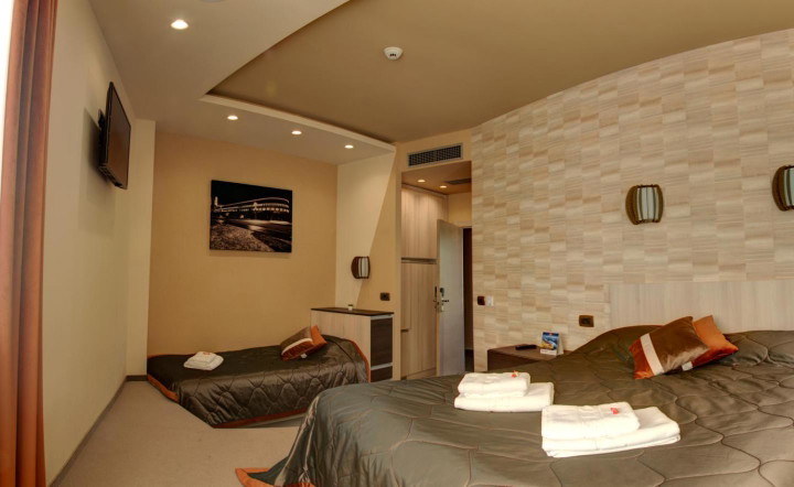 Garni Hotel Vigor - Ev Station - Novi Sad
