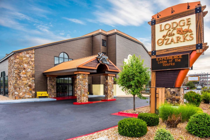 Lodge Of The Ozarks - Branson West, MO