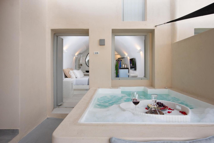 Blackrock Suites - Cyclades