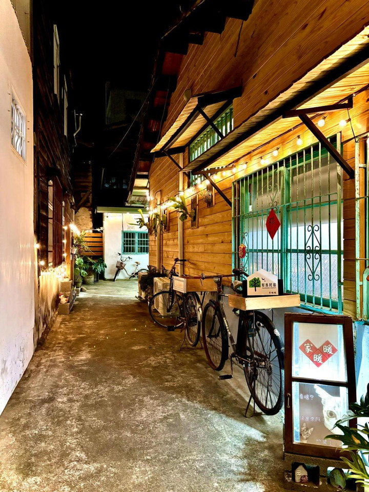 家暖暖,老屋新生,房源內有戶外空間,嘉義市民宿013號 - Chiayi