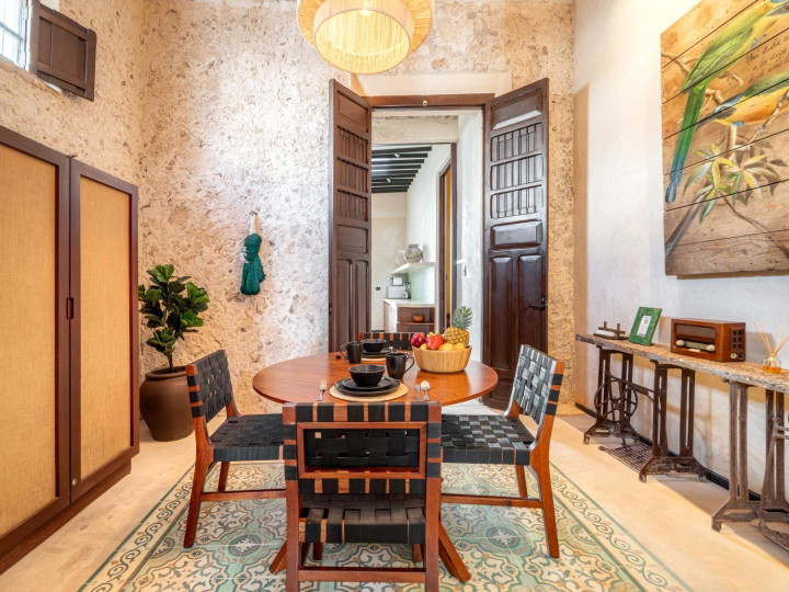 Casa Bolero Santa Lucía With Parking By Cercana - Mérida