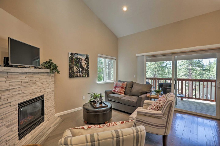 1 Mi To Skiing & Beaches: Incline Village Home! - Incline Village