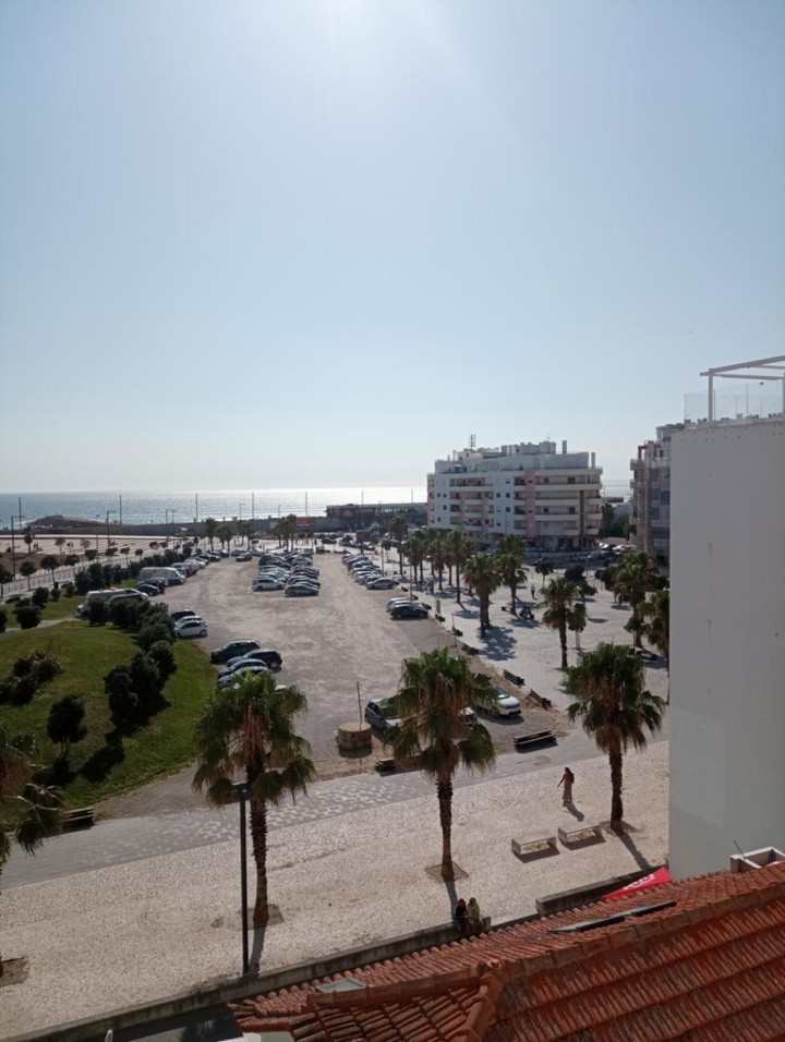 Apartamento Costa Azul - Amadora