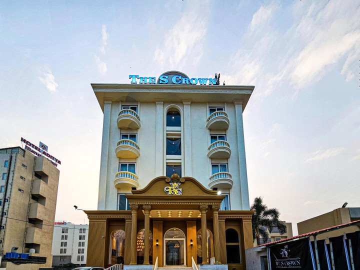 The S Crown Somnath - Somnath
